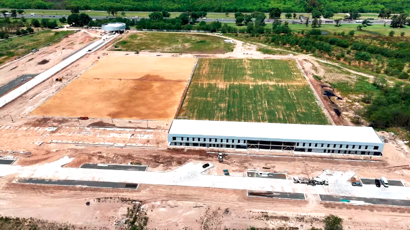 RACING CLUB CONSTRUYE a su NUEVO PREDIO en EZEIZA - Cuestión de Desarrollo